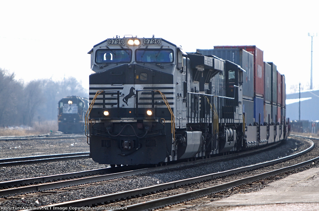 NS 9796 east bound stack tran
